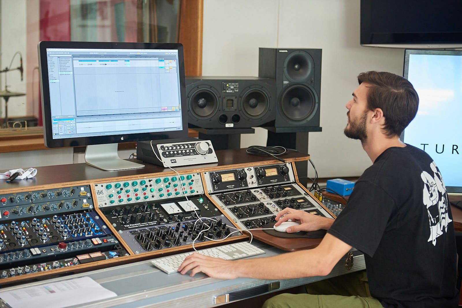 Mixing & Mastering module · Liveschool Registrations