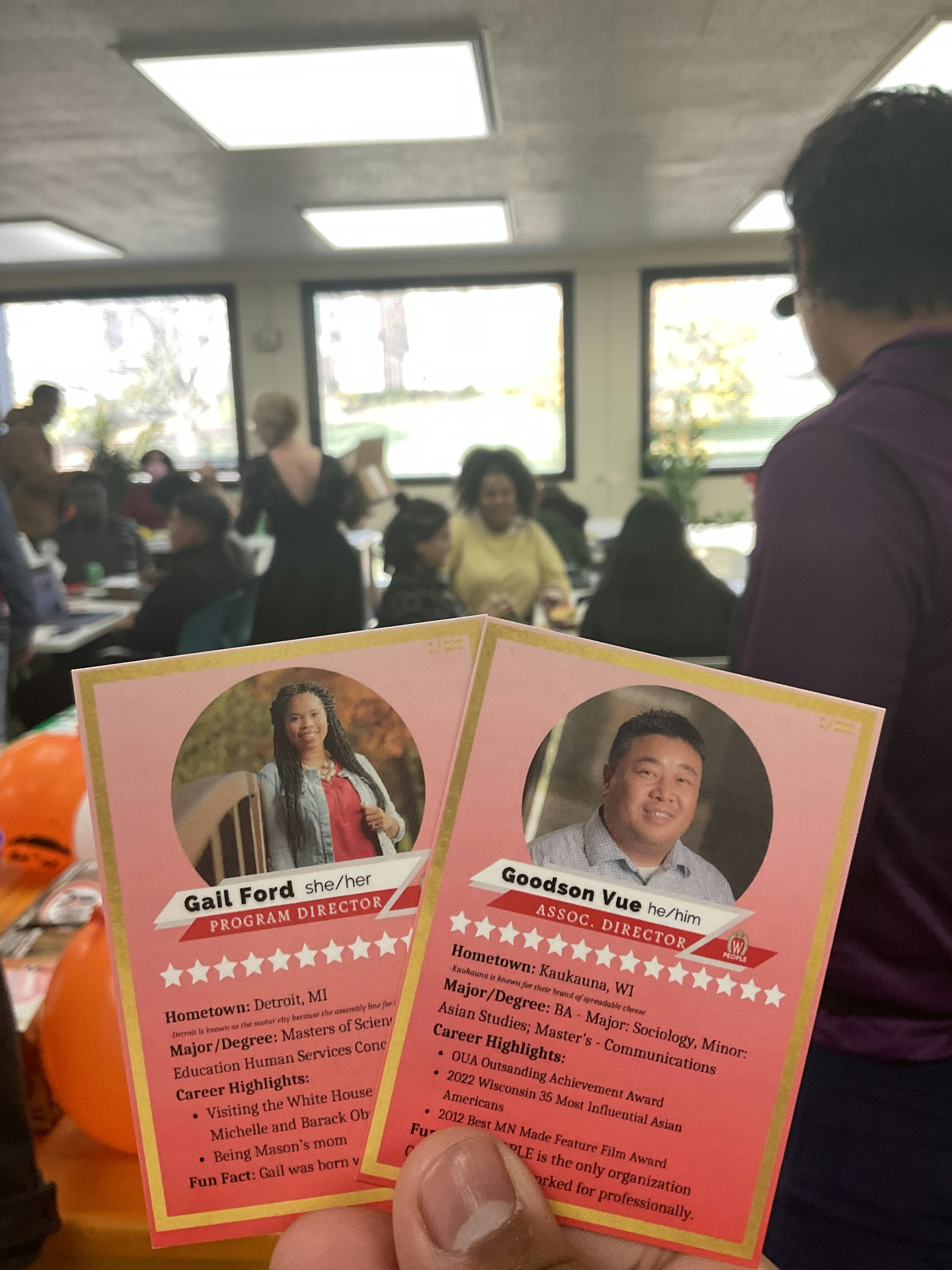 PEOPLE Trading Cards